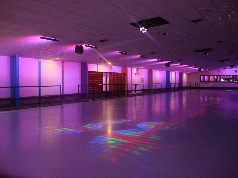 Rink Photos - Skateland West